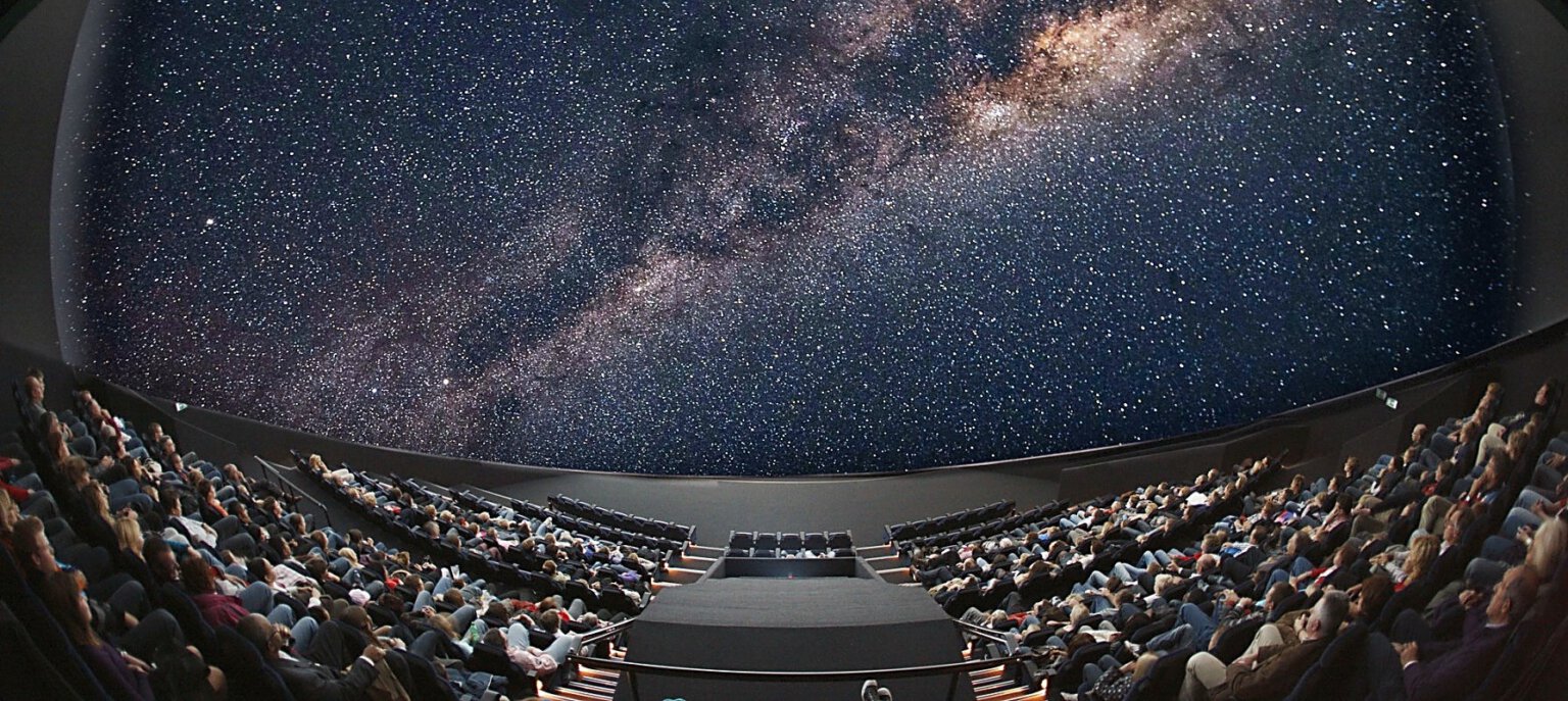 Maak een ruimtereis in de Dome van Museon-Omniversum